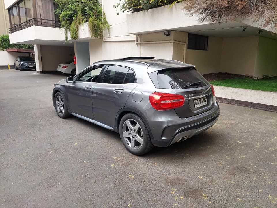 Mercedes Benz GLA 220 – Cristobal Irarrazabal